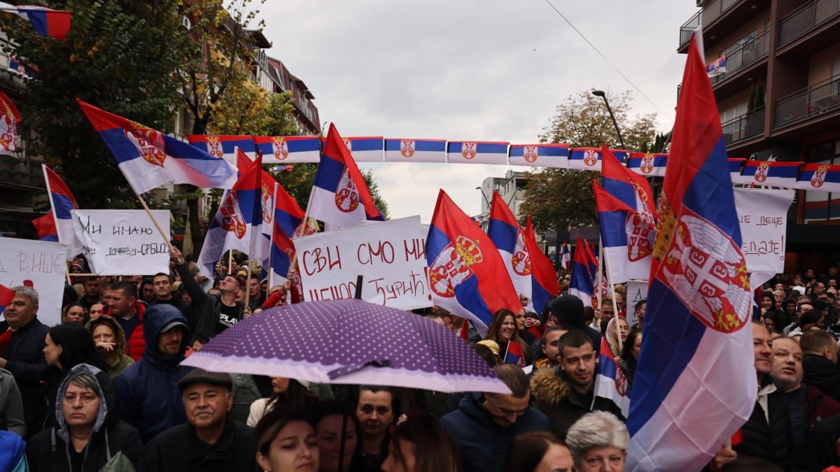 Напрежение в Косово НАТО може да се намеси след масови оставки на етнически сърби
