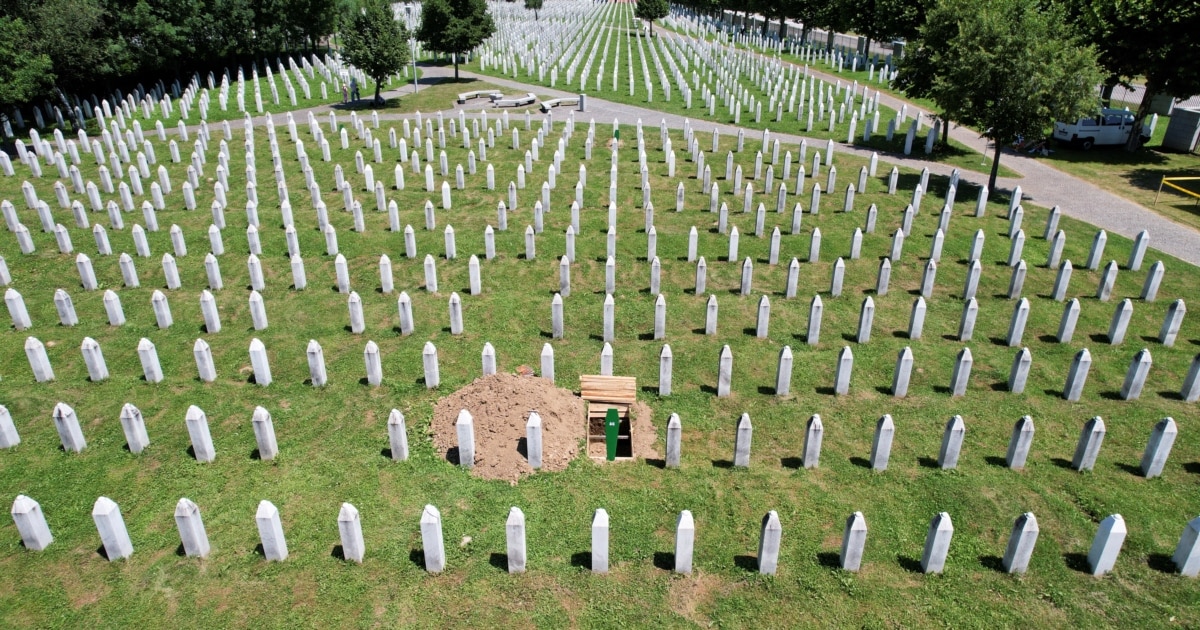 29 de ani de la genocidul de la Srebenica. Noi victime sunt ...