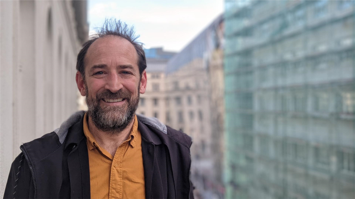 Andrew Hefler: „Remélem, hogy egy picit józanabb és figyelmesebb ...