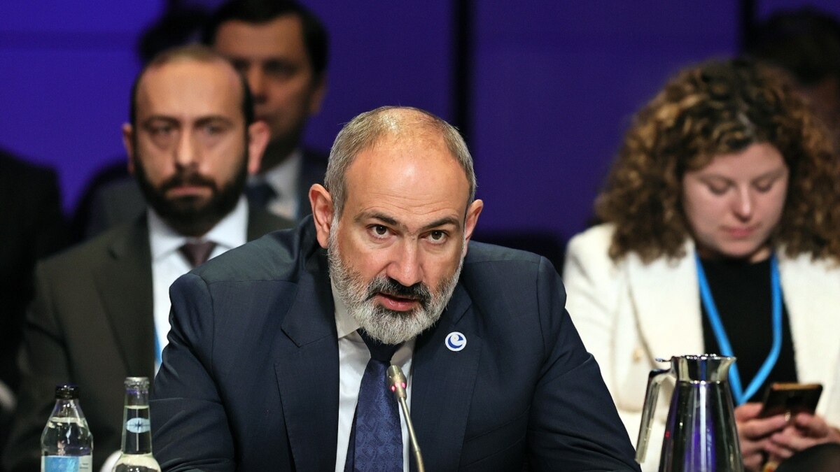 Pashinian Signals Support For Azeri Control Of Karabakh
