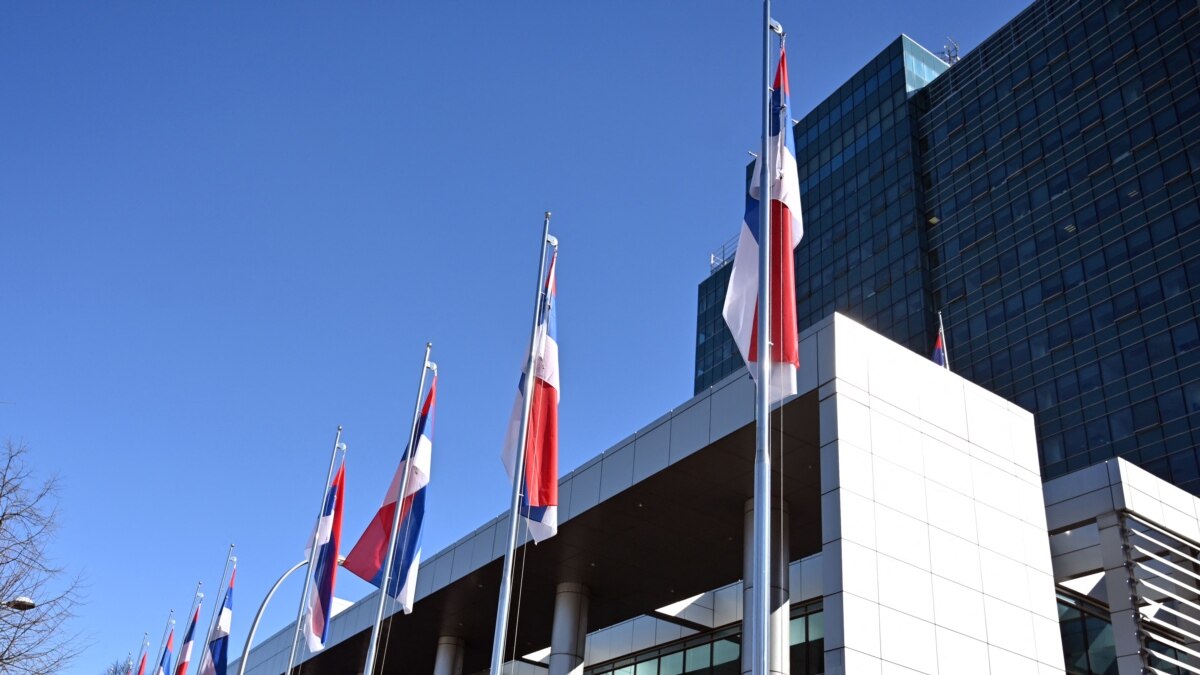 Vlada RS iz Krivičnog zakonika briše pojam 'rodni identitet'