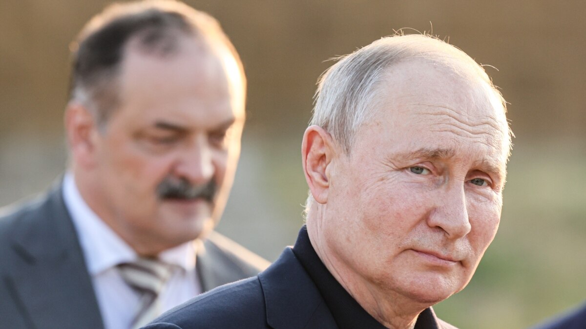 Vladimir Putin, 25 de ani la Kremlin, marcați de execuții și morți suspecte