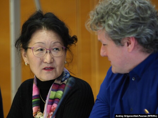 "Good non-Russians." How “decolonizers” drew the borders of “post ...