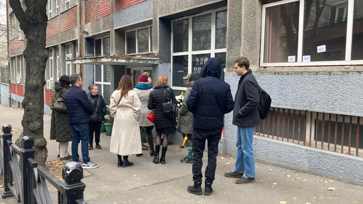 Roditelji dece ubijene u 'Ribnikaru' ne odustaju od memorijalnog kompleksa