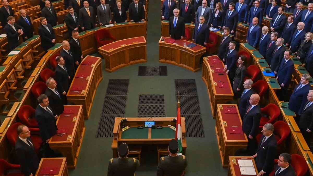 Në Hungari, politika është kryesisht lojë burrash