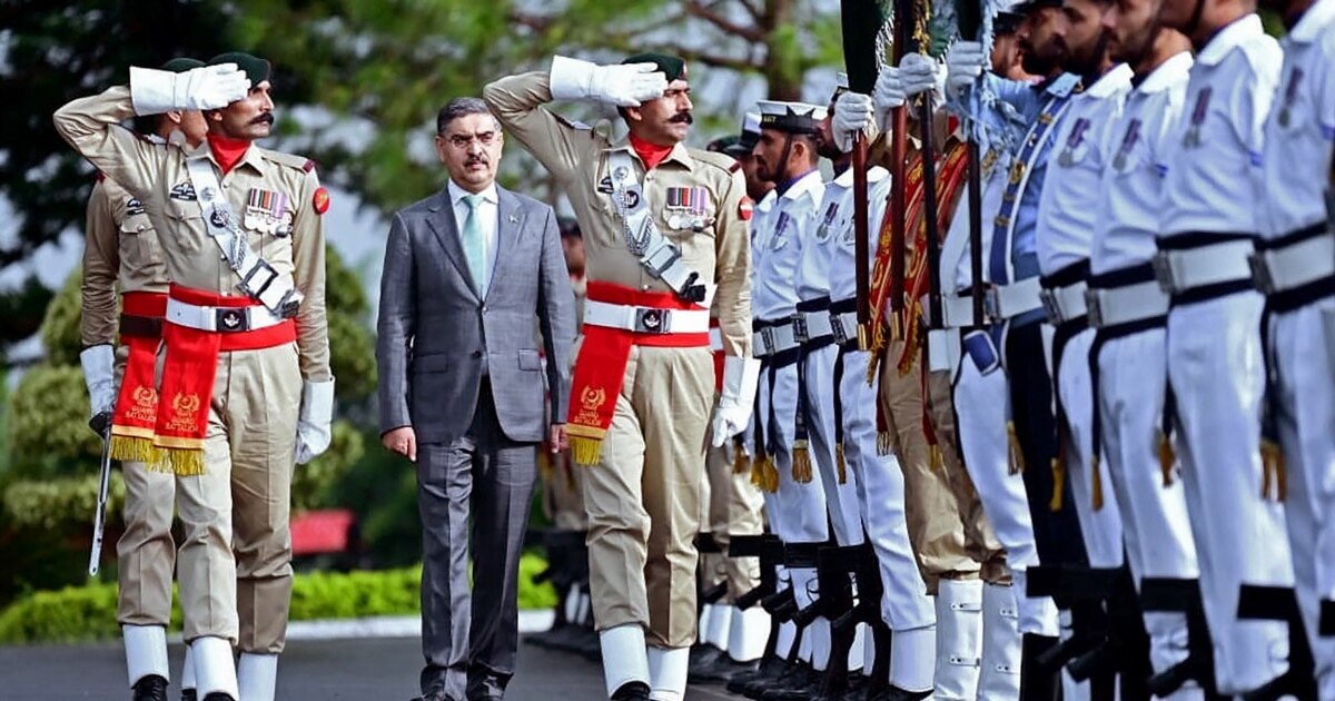 Pakistani PM Claims Weapons Left Behind In Afghanistan Add To Security ...