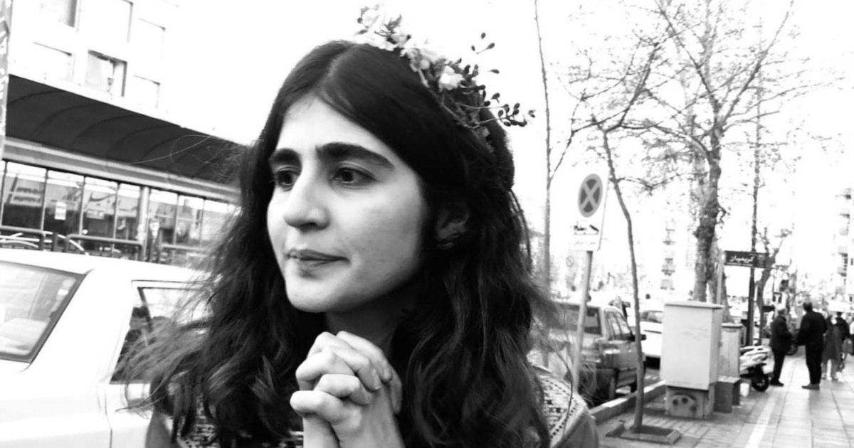 Iranian Activist Gholian Rearrested Hours After Release From Evin Prison