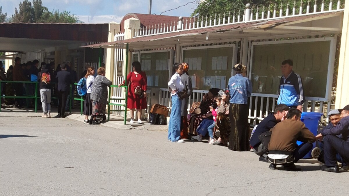 "2025-nji ýylа žeton gutardy." Daşoguzda biometriki pasport üçin nobata ...