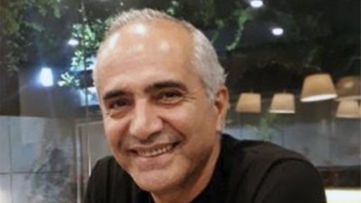 Iran Hands Labor Activist Razavi 5-Year Sentence For Organizing Protests