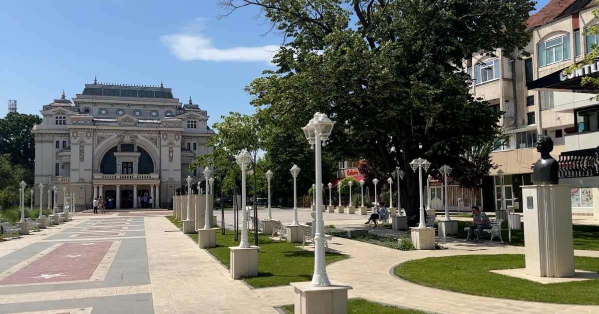 Ce apreciază și ce ar schimba locuitorii din Focșani. Aici a copilărit ...