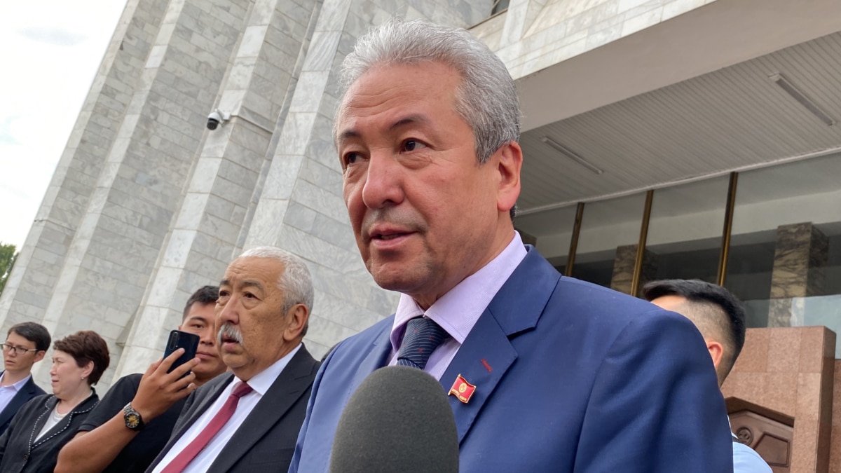 Kyrgyz Parliament Allows Investigation Of Opposition Lawmaker Madumarov