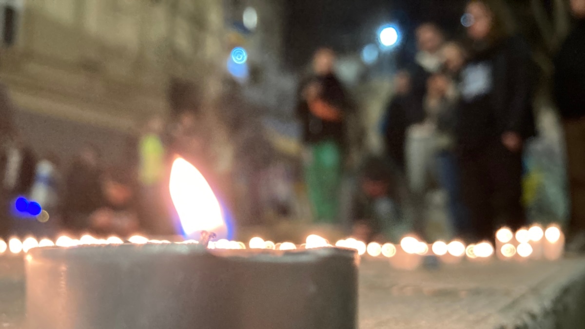 Građani u Beogradu odali poštu stradalima u Ukrajini