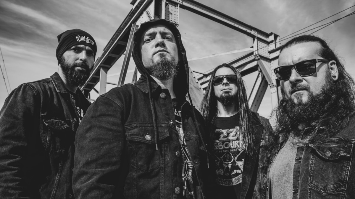 Odd Crew и техният вълшебен акустичен звук, които и най-проливният дъжд ...