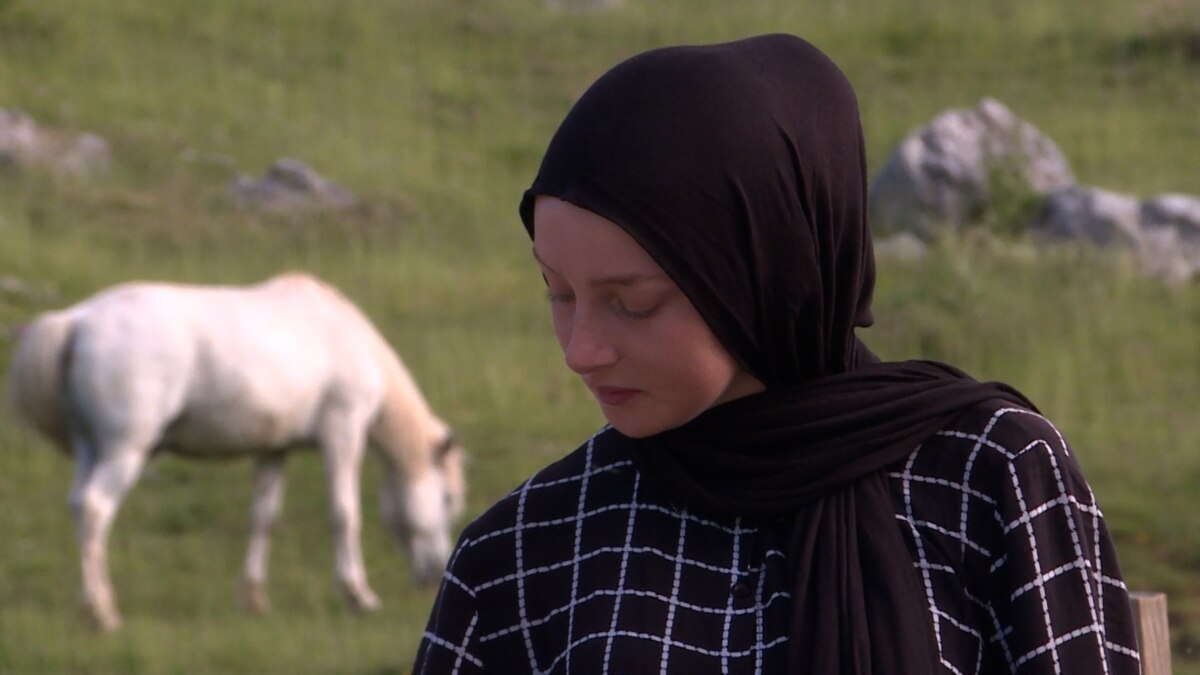 Ljetnji raspust u nomadskoj porodici u BiH