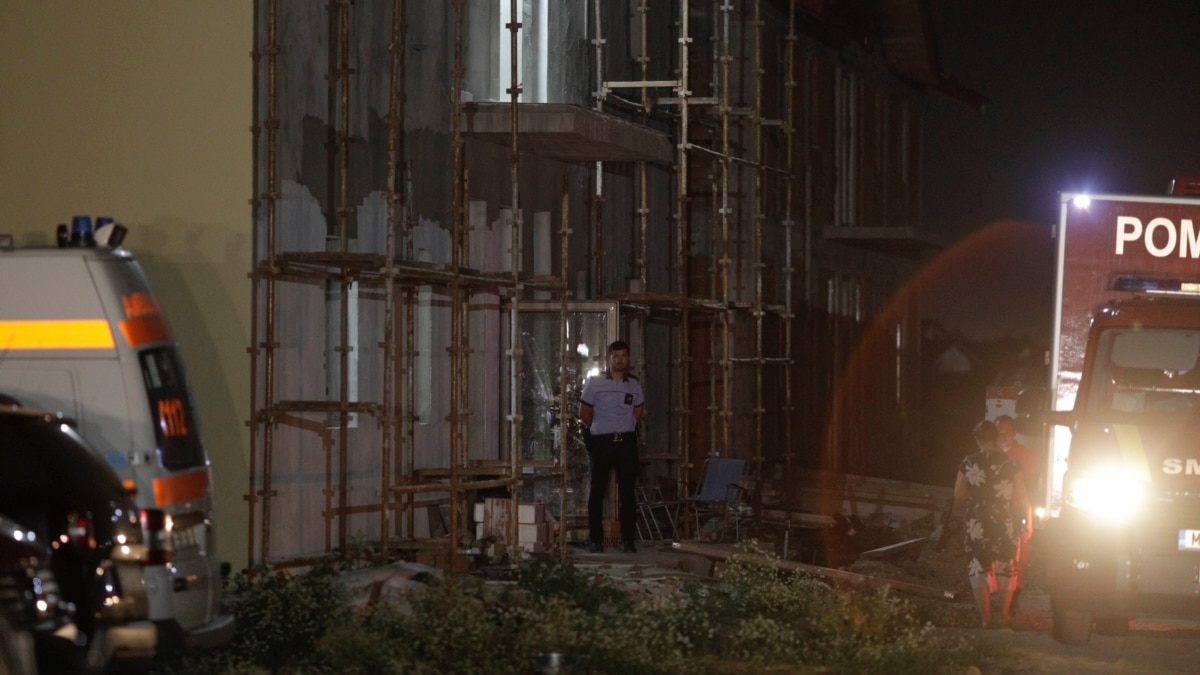 11 persoane care ar fi provenit din „azilele groazei”, găsite într-o ...