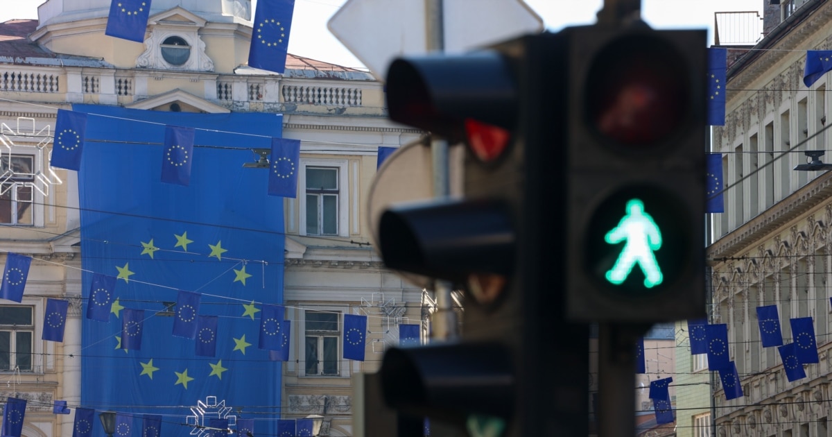 EU, SAD i Velika Britanija osudili Košarčevo slanje SS šljema visokom ...