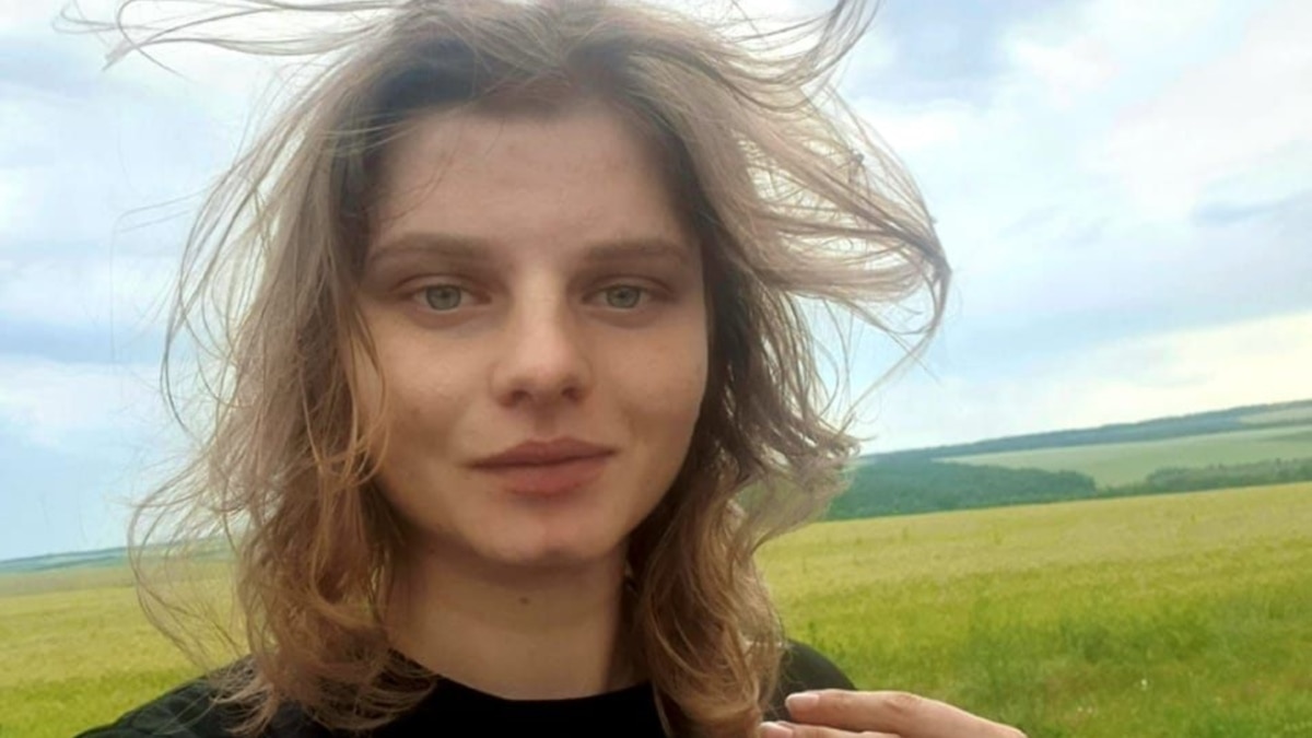 'Angel Of The Fighters': Ukrainian Medic Killed Days After Being ...