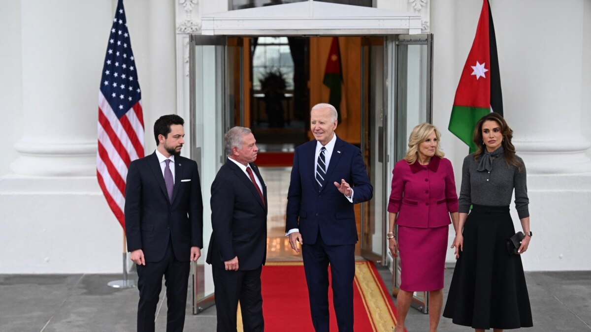 Средба на Бајден со јорданскиот крал Абдула На маса се „клучните