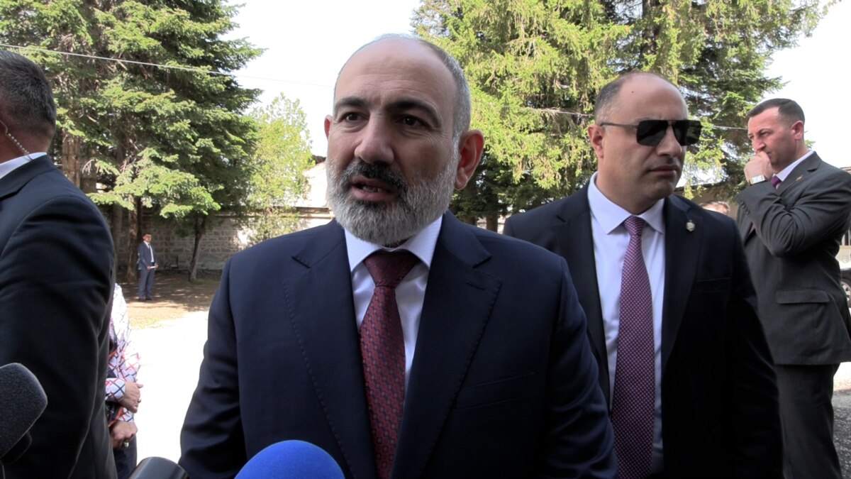Armenian PM Touts Border Deal With Azerbaijan Amid Protests