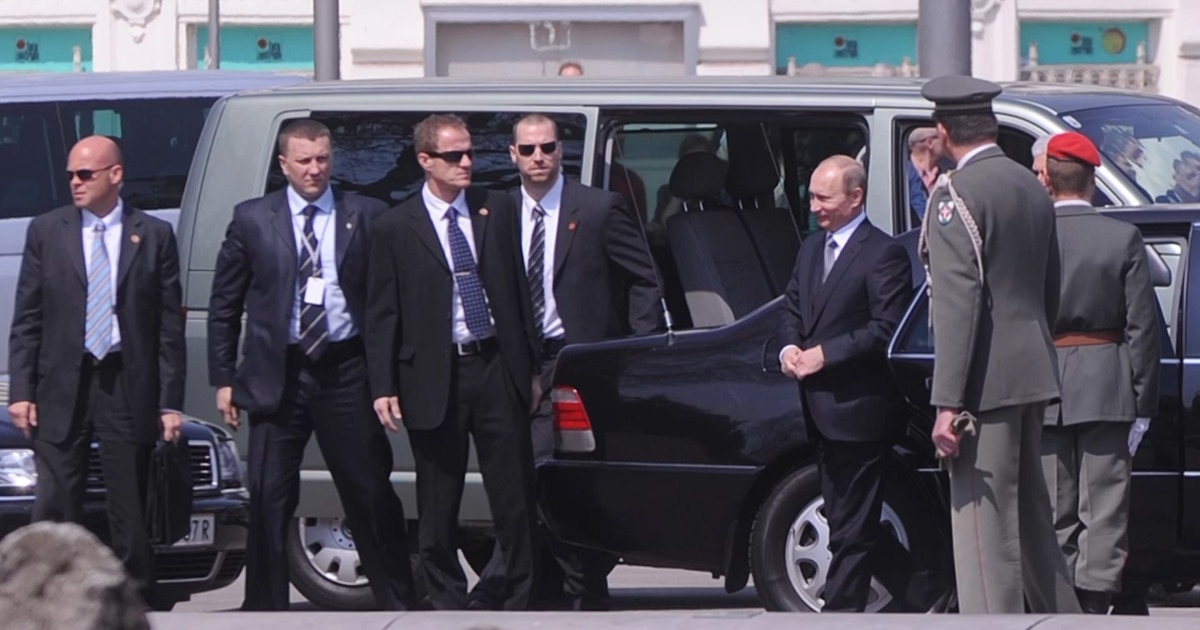 Putin's Bodyguards: 7 Men Who Rose From Obscurity To Top Jobs
