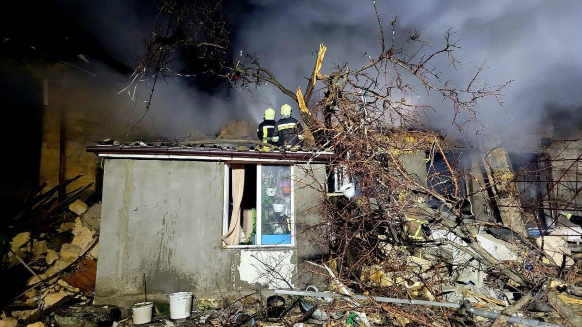 Одесу атакують «шахеди», повітряна тривога триває на півдні та сході ...