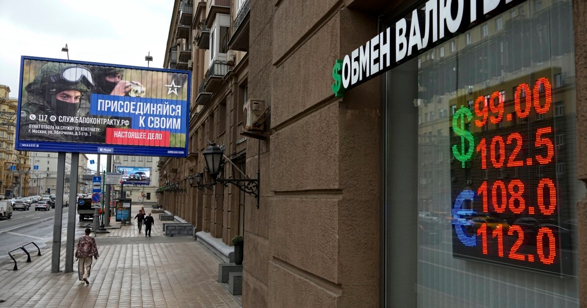 Russian Central Bank Hikes Rates To 13 Percent, Issues Hawkish Guidance