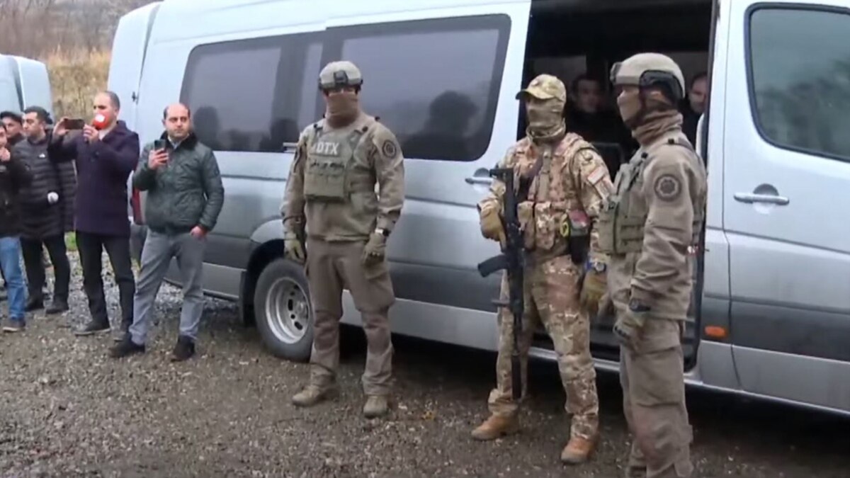 Армения и Азербайджан обменялись пленными военнослужащими