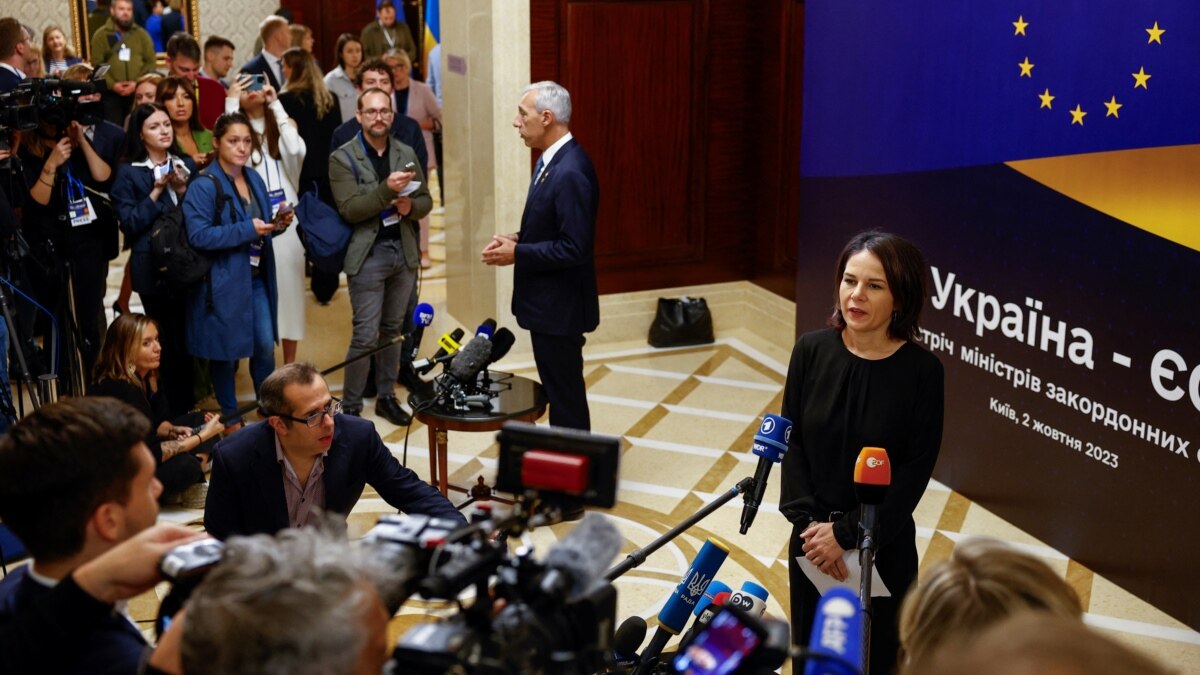 Во Киев состанок на министрите за надворешни работи за поддршка на Украина