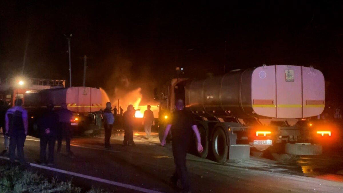 Explosion Rips Through Gas Station Near Armenian Capital