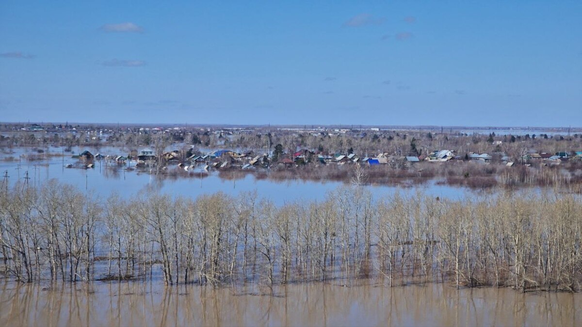 Kazakhstan Floods Displace More Than 110,000 People From Their Homes