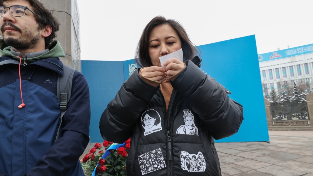 Ещё одна активистка Oyan, Qazaqstan получила повестку в полицию