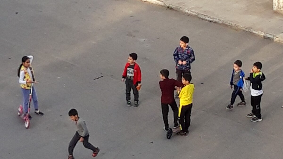 Diňle: Çagalar güni gezelençler, arzanladyş aksiýalary, mugt buz ...