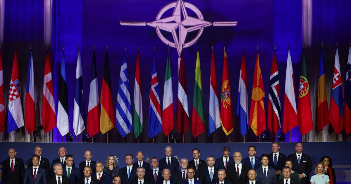 Biden: NATO este „mai puternică ca niciodată". Alianța marchează cea de ...