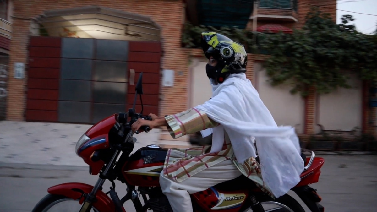 For One Young Pakistani Woman, A Motorbike Is The Fastest Route To ...