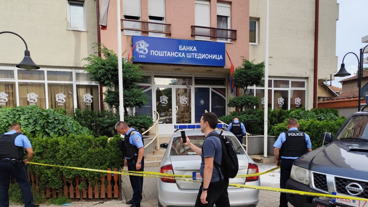 Az EU megrótta Koszovót, amiért szerb bankfiókokat zárt be