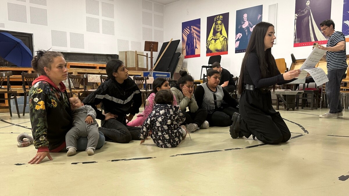 Operă care spune povestea comunității de la Pata Rât/ Cluj-Napoca