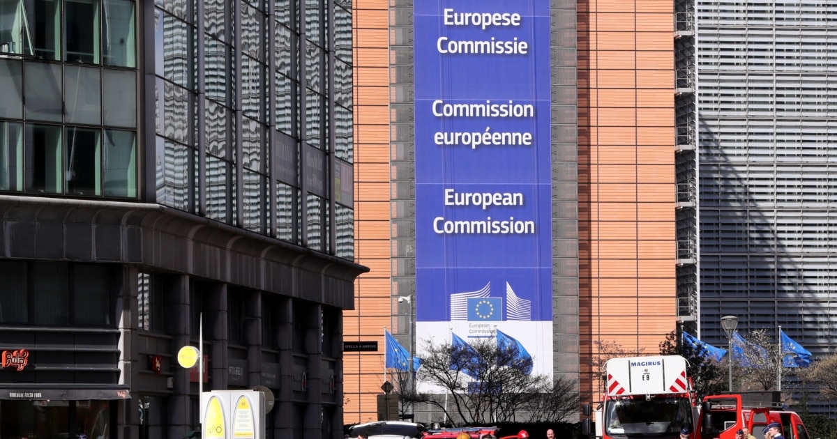 Evropska komisija traži da Skoplje i Atina sprovode Prespanski sporazum