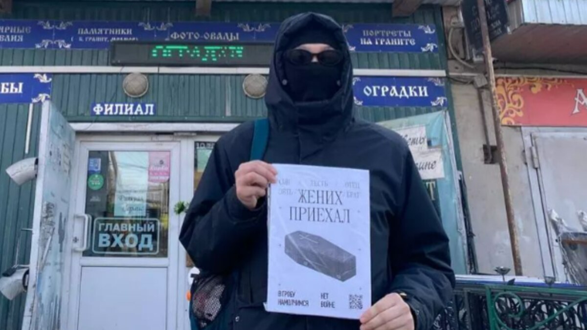 Kazakh Police Detain Siberian Anti-War Activist At Russia's Request