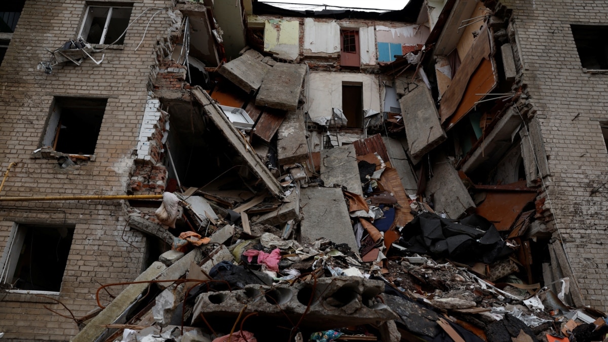 London To Host International War Crimes Meeting To Discuss Ukraine