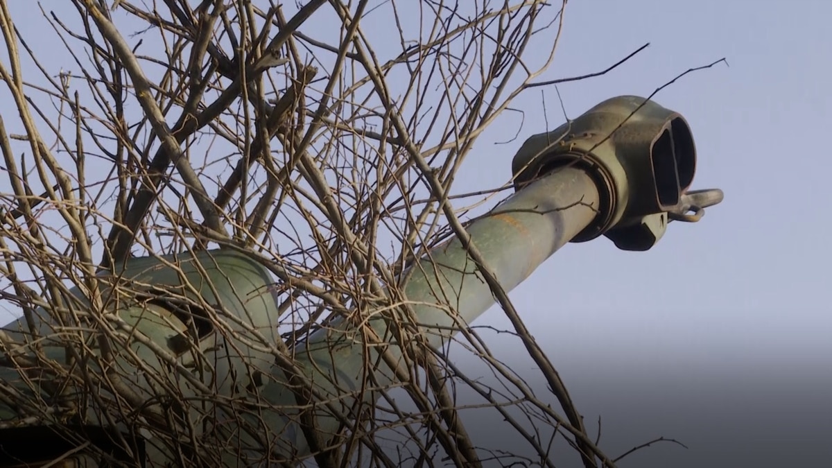 Ukrainian Troops Say Russian 'Zombies' Repeatedly Attack Lines Around ...