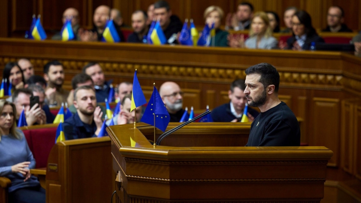Zelenskiy Tells Parliament Ukraine Is Recognized Worldwide For Unity ...