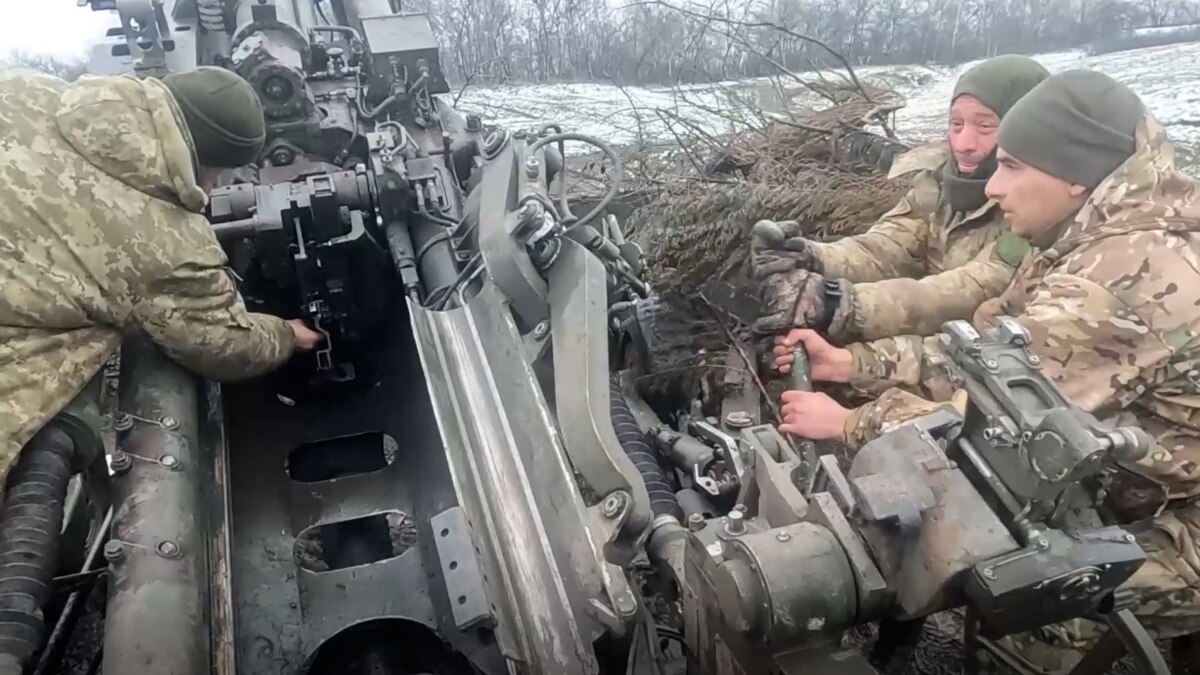 Ukrainian Troops Say M777 Howitzers Change The Course Of Battle In Donetsk Region