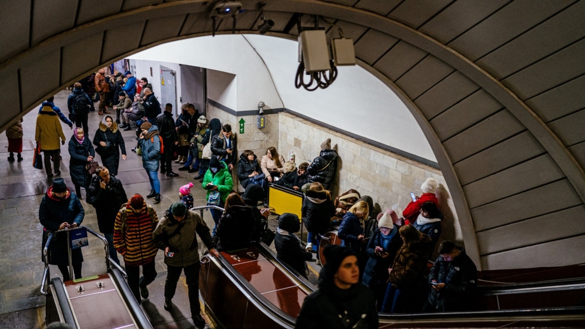 Украина прогласи тревога за воздушен напад властите предупредуваат на