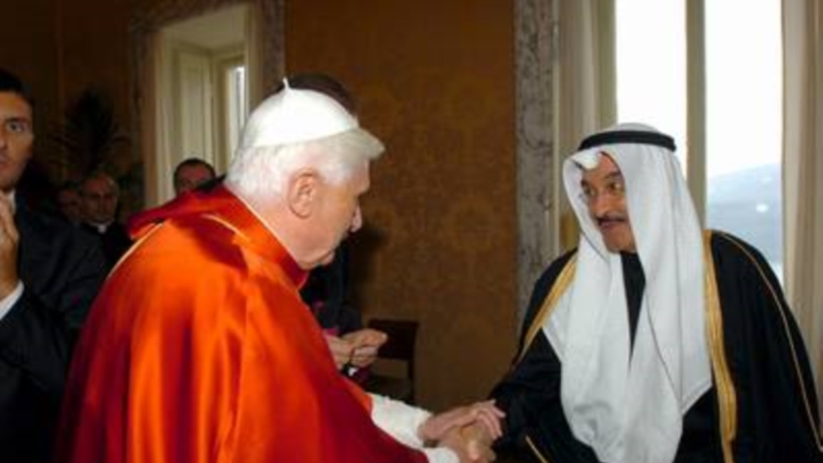 Religion: Vatican, Muslim Clerics Lay Groundwork For Landmark Talks