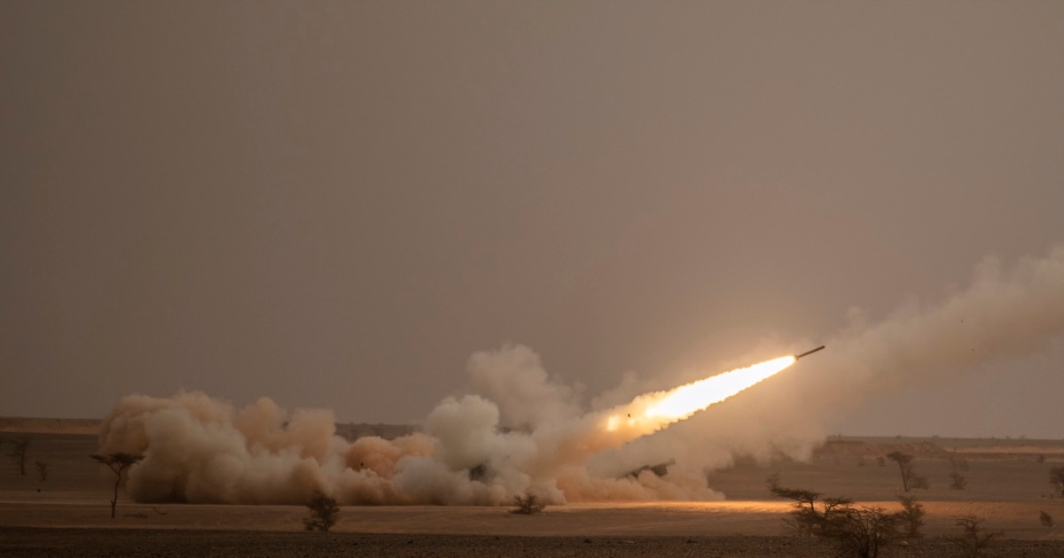 Резников сообщил о прибытии в Украину еще четырех HIMARS и немецких систем ПВО IRIS-T