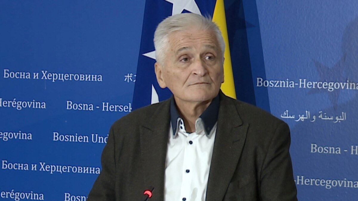 Bosnia-Herzegovina's Parliamentary Body Sworn In With Chairman Who Is ...