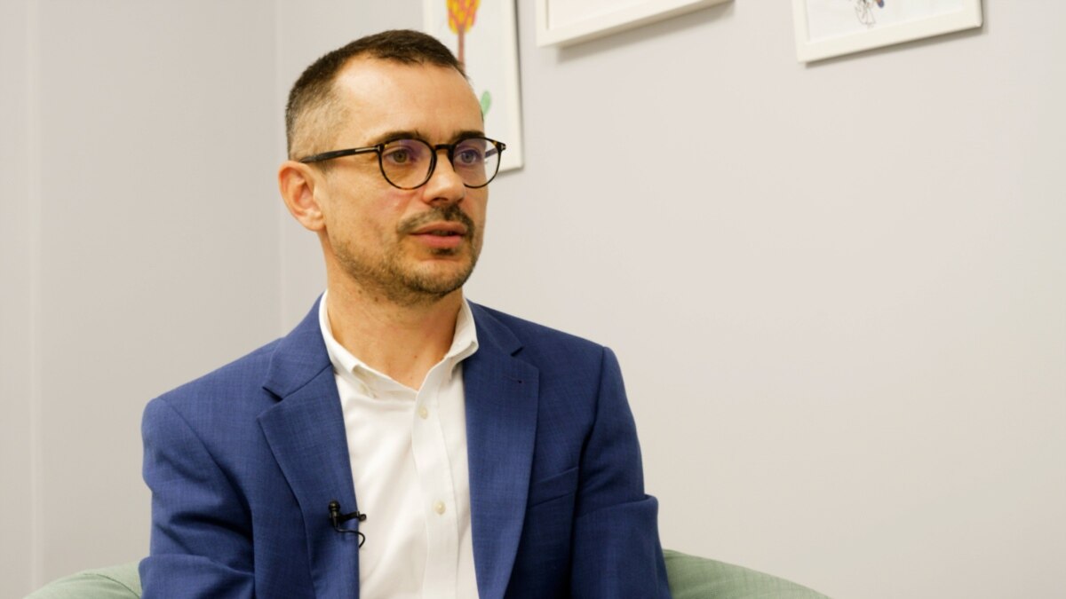 Interviu cu procurorul Marian Trușcă - mesajul acestuia pentru adulți ...