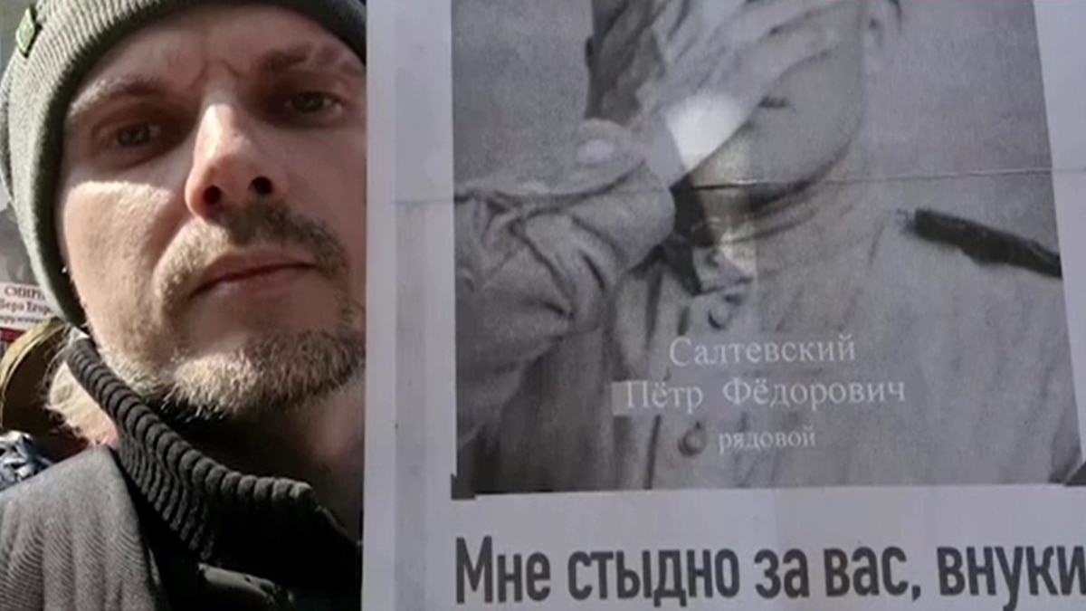 Breaking Russia's 'Spiral Of Silence': Dozens Detained Protesting ...