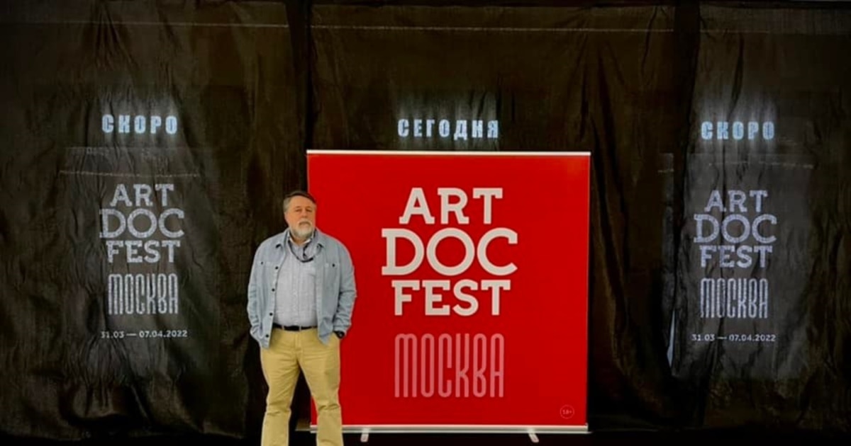 Nikita Mihalkov îl dă în judecată pentru calomnie pe cineastul Vitali Manski