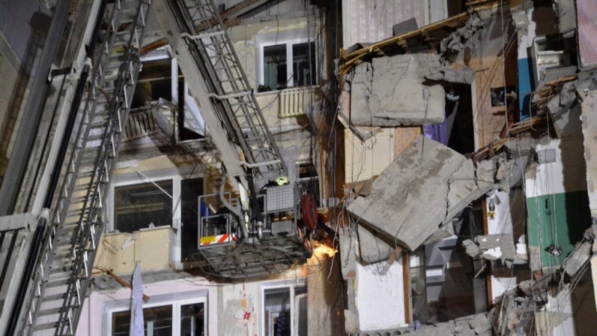 Death Toll From Russian Building Collapse Rises To 37